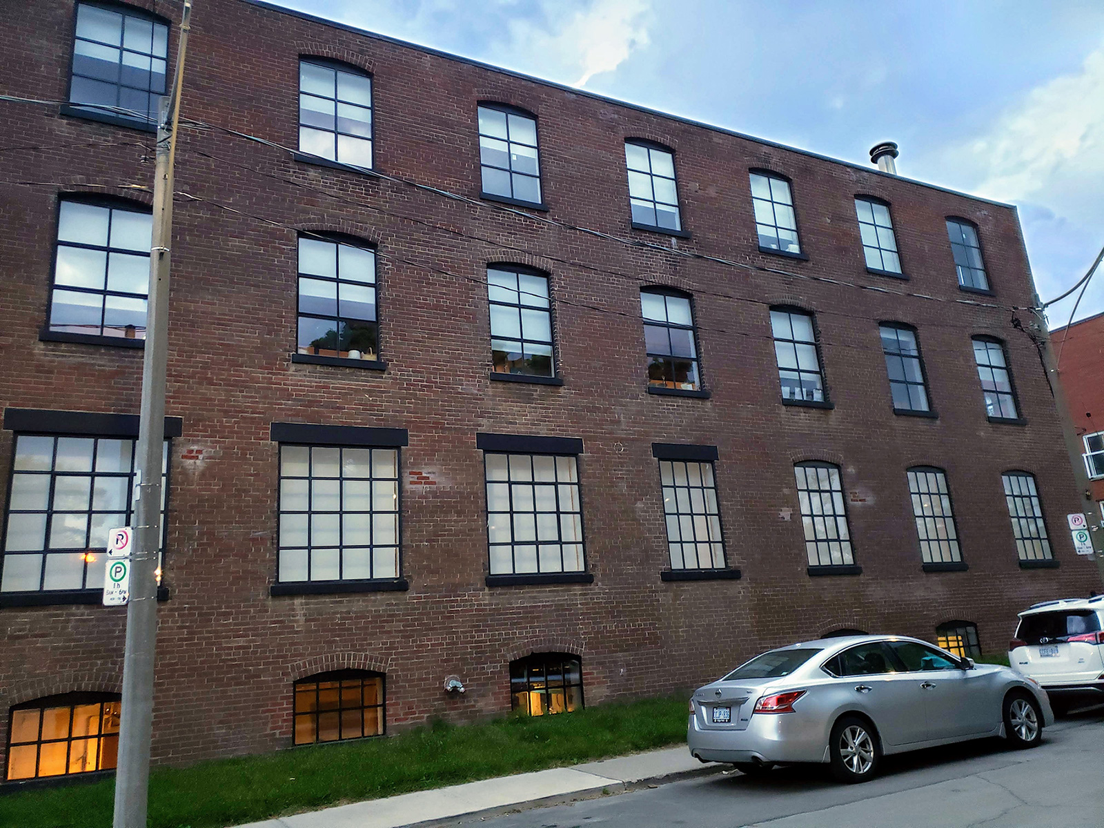 Commercial real estate solutions - Duffy & Associates Real Estate Services
